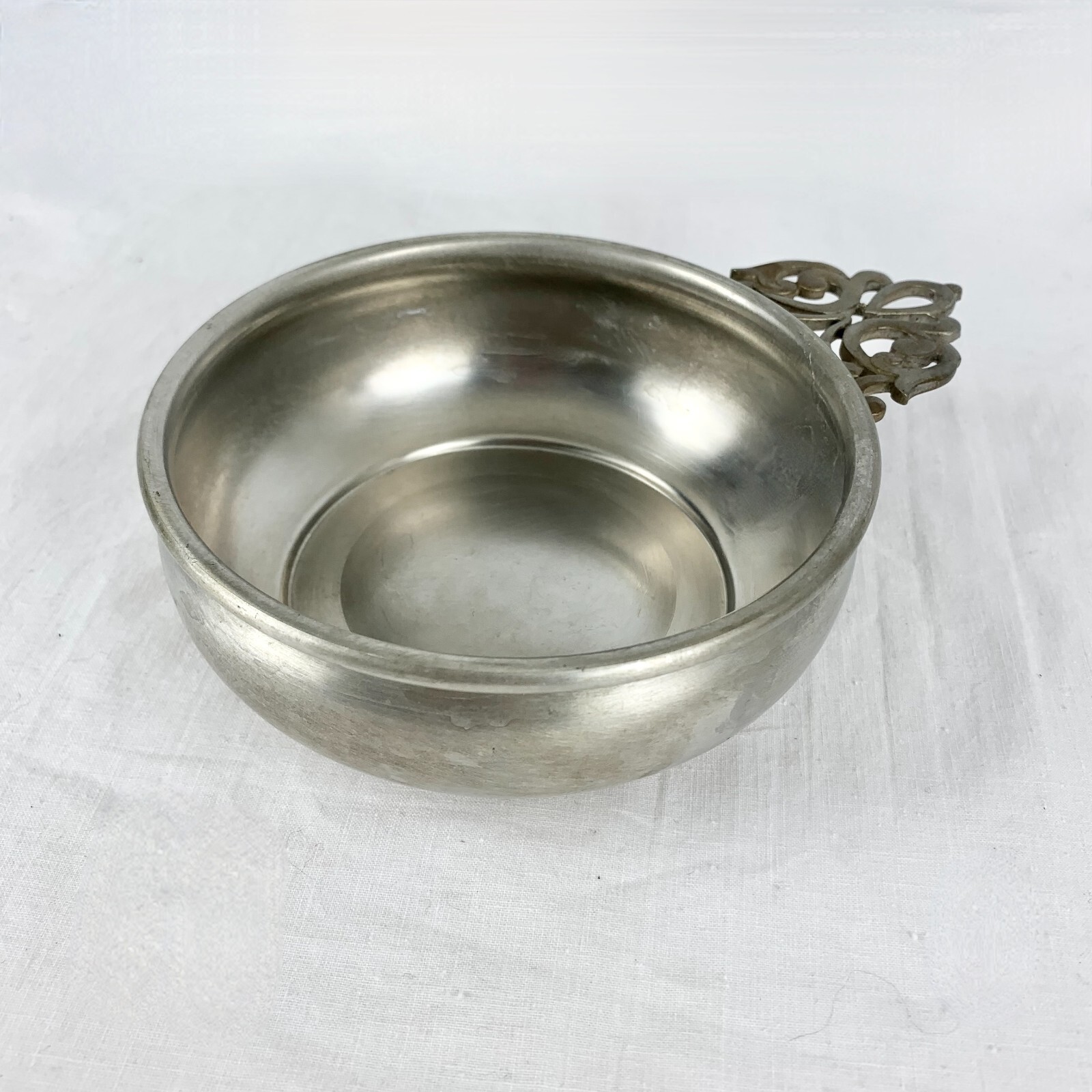 Vintage Web Pewter Porringer Bowl Colonial Early American Excellent ...
