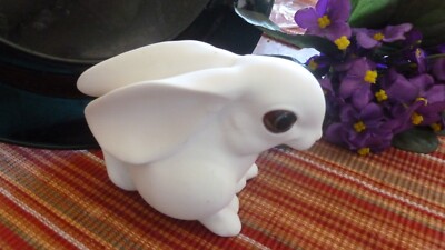 💥WHITE RABBIT-BONE CHINA BY FREEMAN -GG BROWN Eyes Matte Finish | eBay