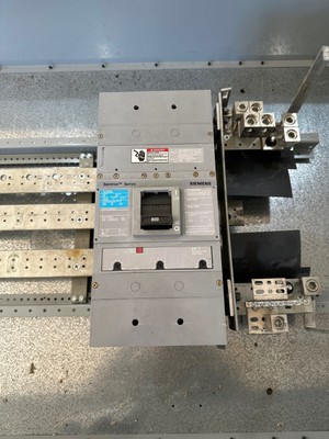 Electrical Panels & Boards - 800 Amp