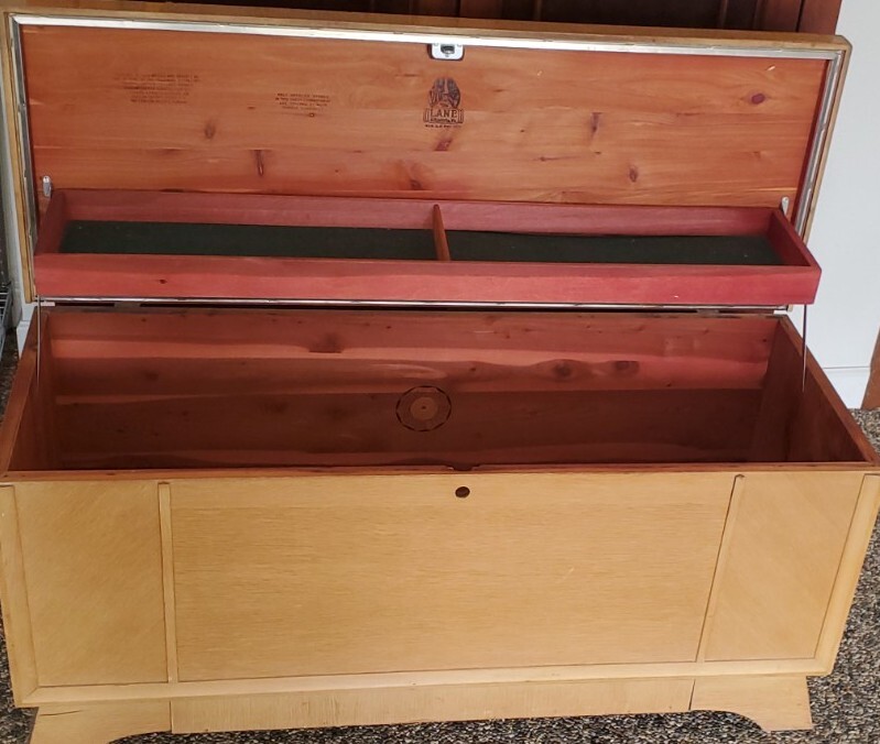 Vintage Full Size, Lane Mid Century. Blond Cedar Blanket Chest- LOCK ...