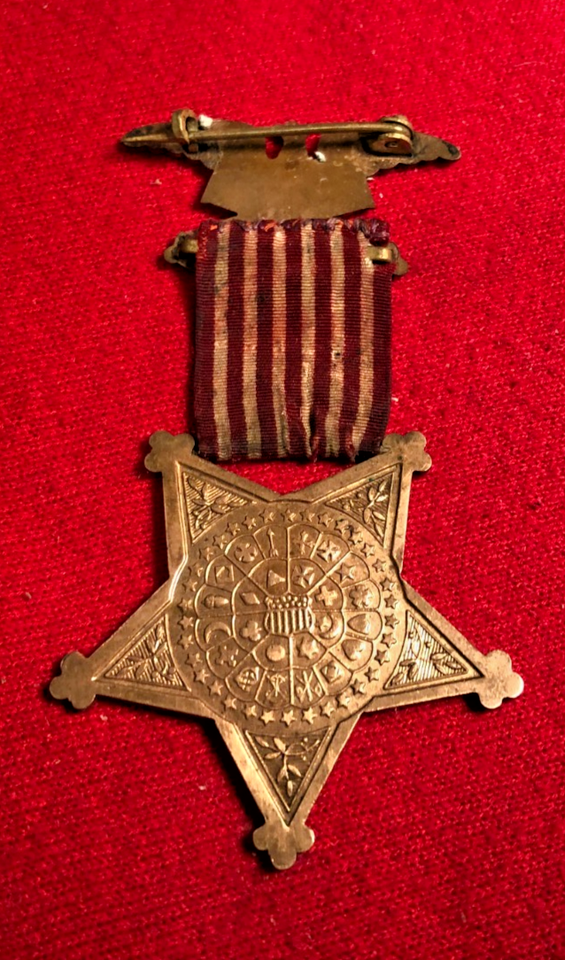CIVIL WAR GAR VETERANS' MEMBERSHIP BADGE AND MEDAL | eBay