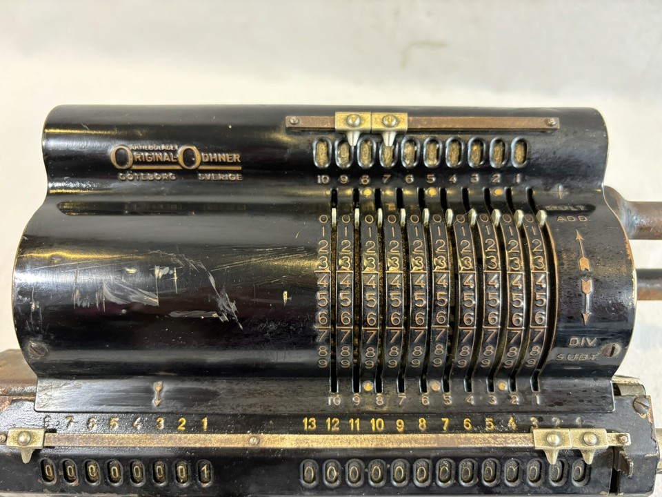 Vintage Calculator Machine Ateliers Vaucanson AVA 13 Circa 1930 Unis ...