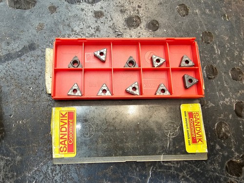 Qty 10 Sandvik R166 R166.0L-11UN01-240 *60 ISO-24 INT R S30 carbide ...