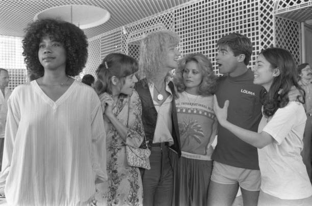 Donnie Dacus, Treat Williams, Annie Golden, Beverly D'Angelo and C- Old ...