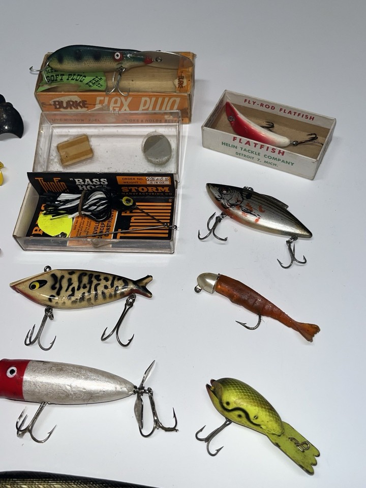 Vintage fishing lures Mixed Lot Flat Fish - Bat Wing - Rat L Trap ...