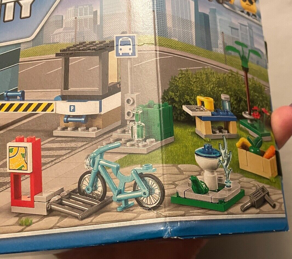 EMPTY BOX ONLY, NO LEGOS! - LEGO CITY Building Toy 40170 - EMPTY BOX | eBay
