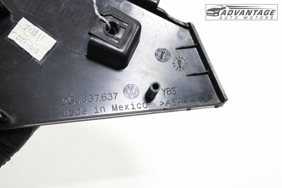 2022-2025 VOLKSWAGEN TAOS FRONT LEFT DOOR WINDOW CORNER MOLDING COVER ...