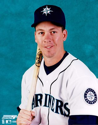 Russ Davis Seattle Mariners Licensed Unsigned Glossy 8x10 Photo MLB (A ...