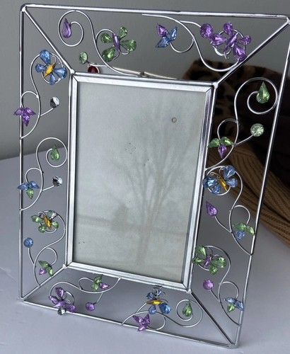PHOTO FRAME Vtg Metal + Wire (Faux Beads Leaves~butterflies 3.5"x 5 ...