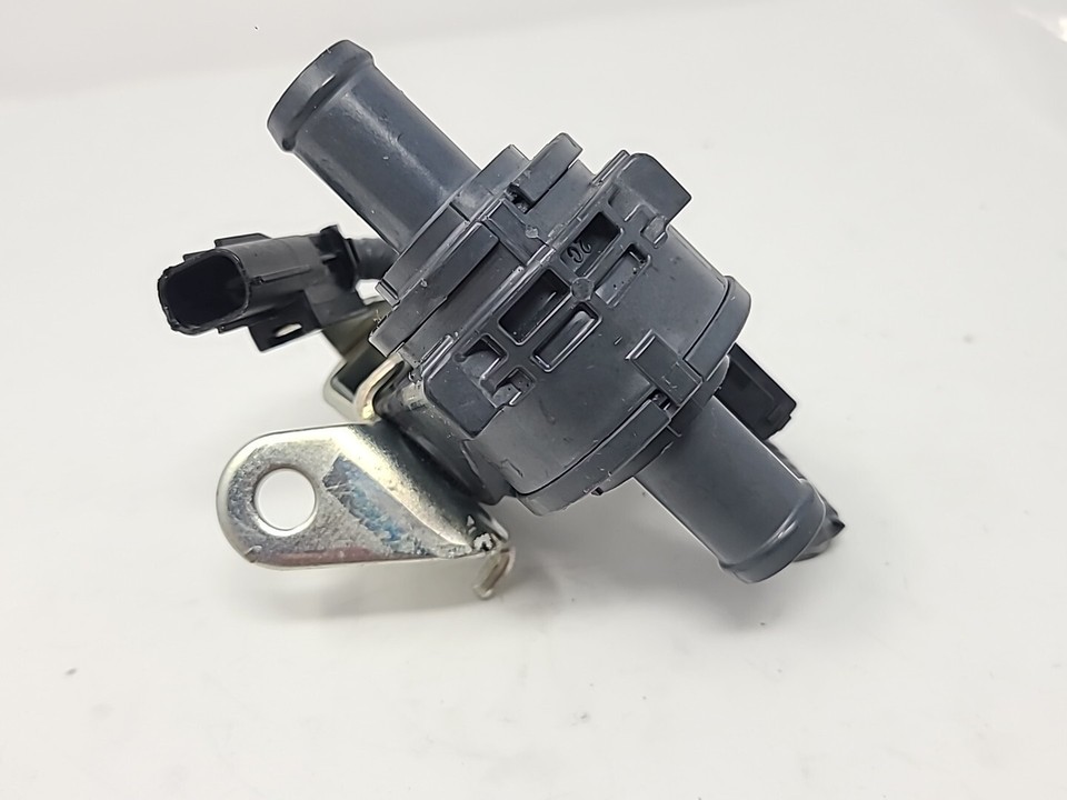 Coolant Water Control Valve 16671-24020 For Toyota 2018-2021 1667124020 ...