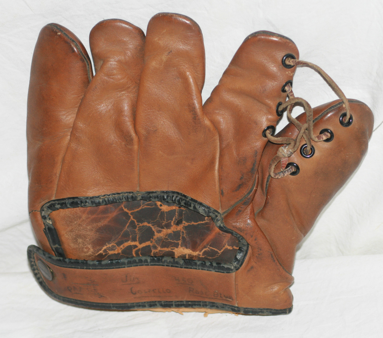Circa 1940's, Claude Passeau, Player Endorsed Goldsmith Baseball Glove ...