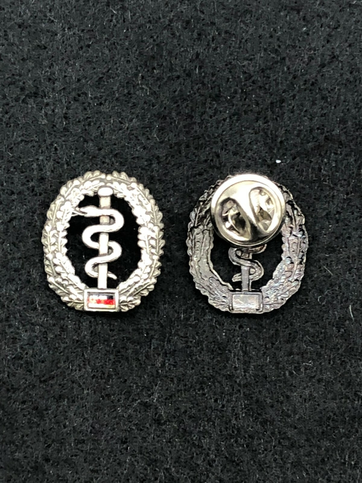 Vintage West German Military Beret Branch Insignia - Combat Medic | eBay