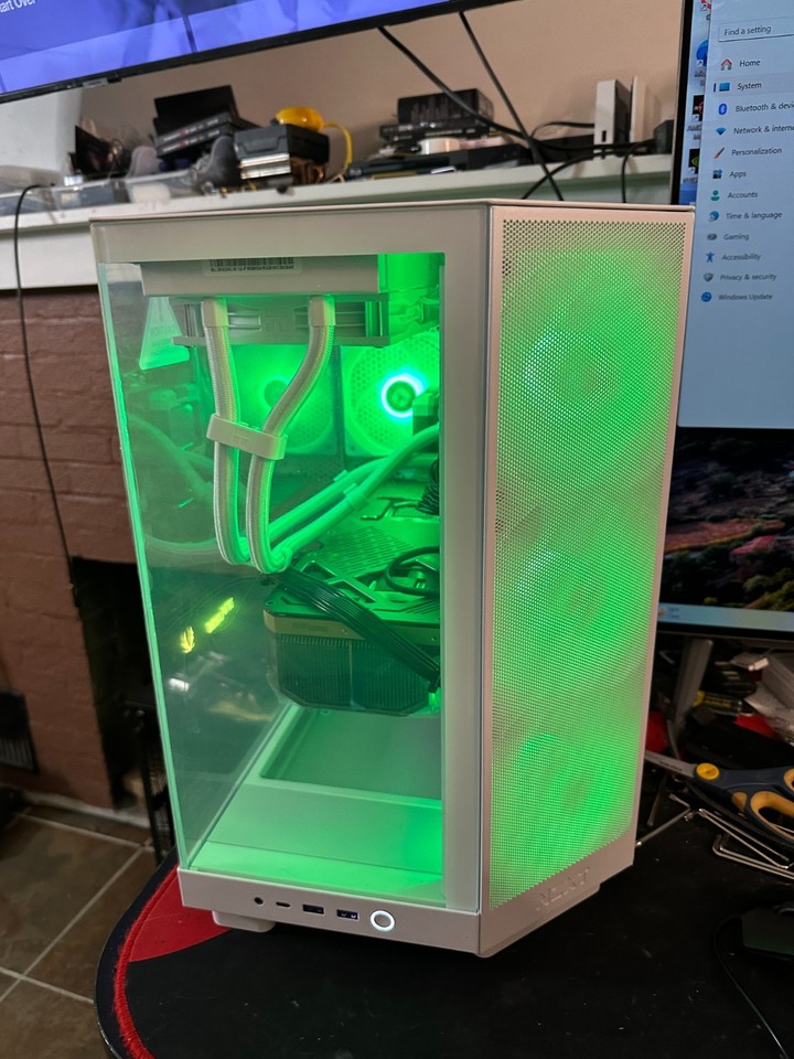 AMD RYZEN 9 9950X3D Gaming PC - NVIDIA RTX 5090 - 128GB DDR5 RAM+4TB ...
