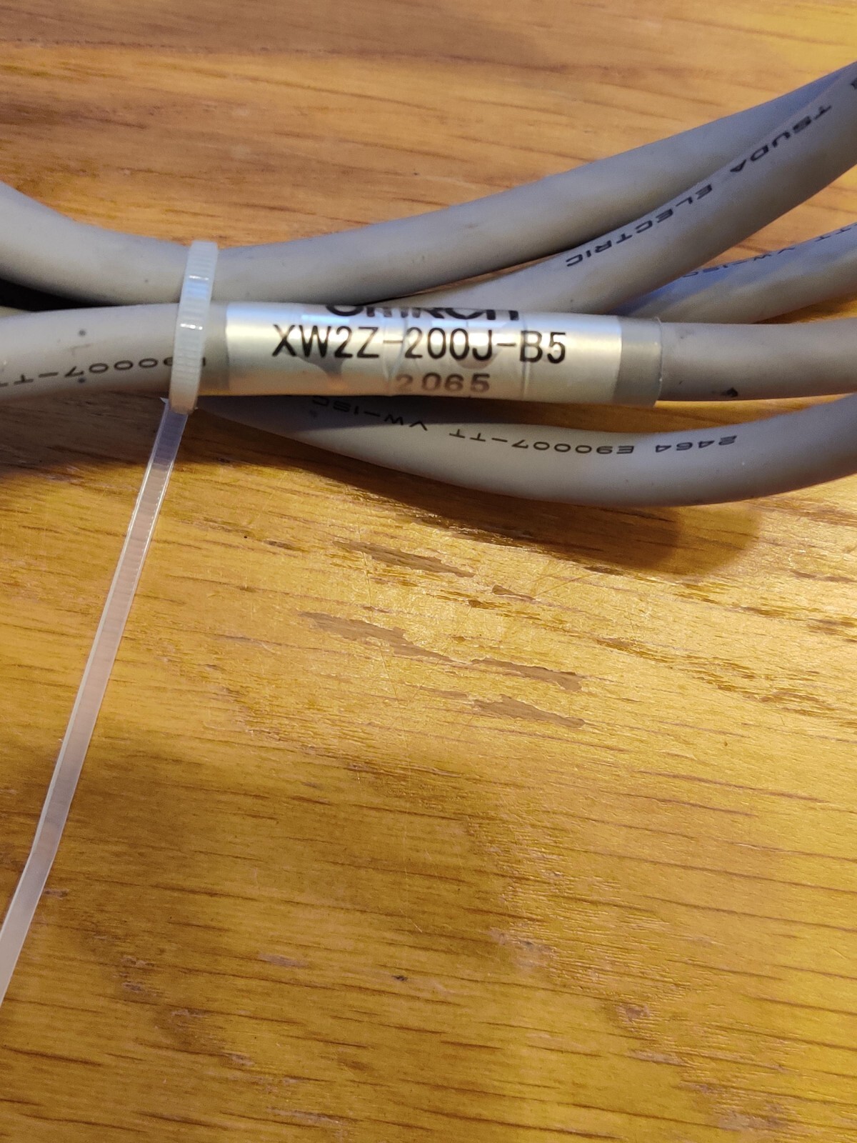 Omron R88D-UEP R7D-A cable 20/40J6 XW2Z-200J-B5 | eBay UK