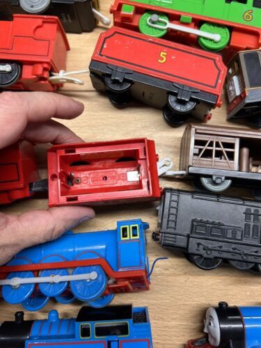 Thomas & Friends Trackmaster Motorized Parts Repair Broken Lot Engines ...