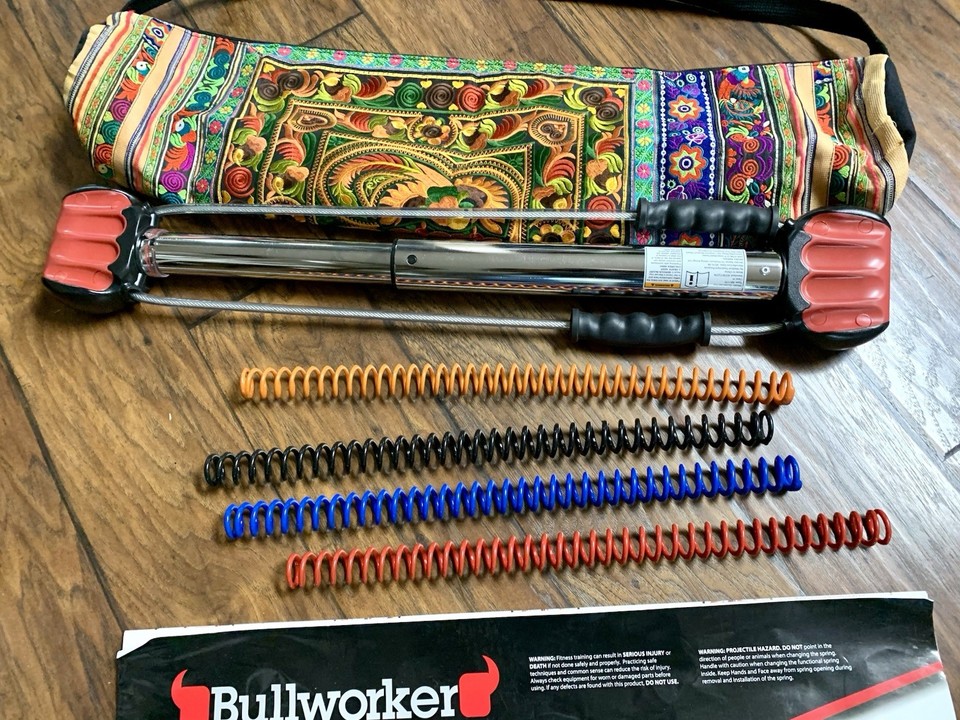 Bullworker Pro 28" Isometric Exerciser W/ 4 Spring Coils, Case ...