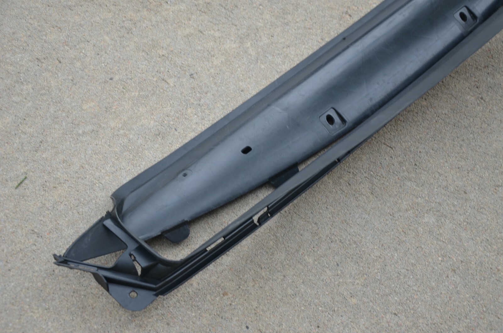 2016-2020 TESLA MODEL S AIR INTAKE DUCT CENTER 1057847-00-E OEM | eBay