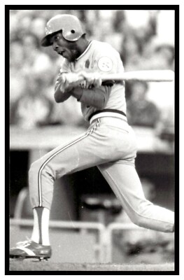 Bee Bee Richard (1976) St. Louis Cardinals Vintage Baseball Postcard ...