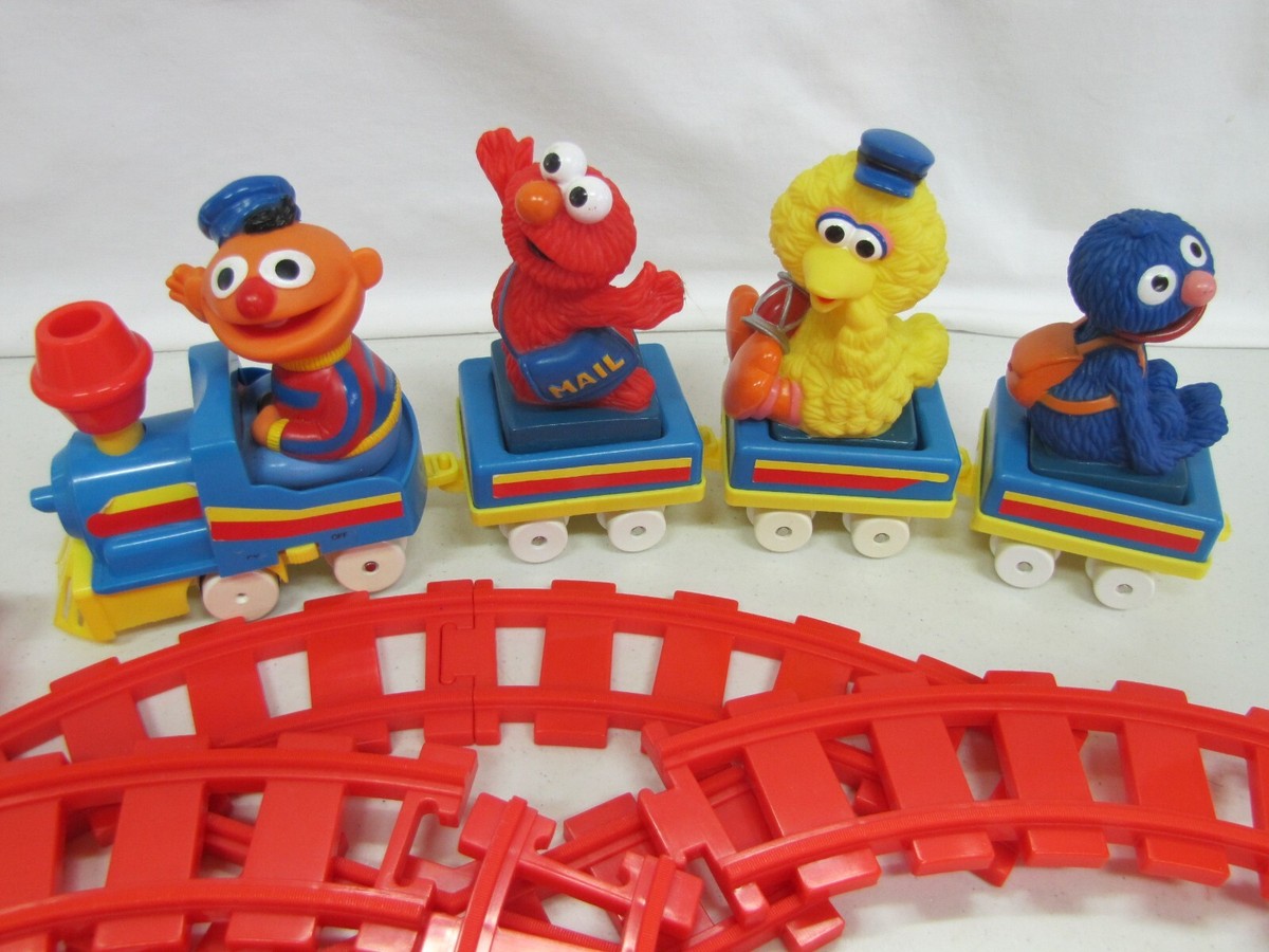 Sesame Street Toy Train Learn To Count With Sesame Street Cookie
