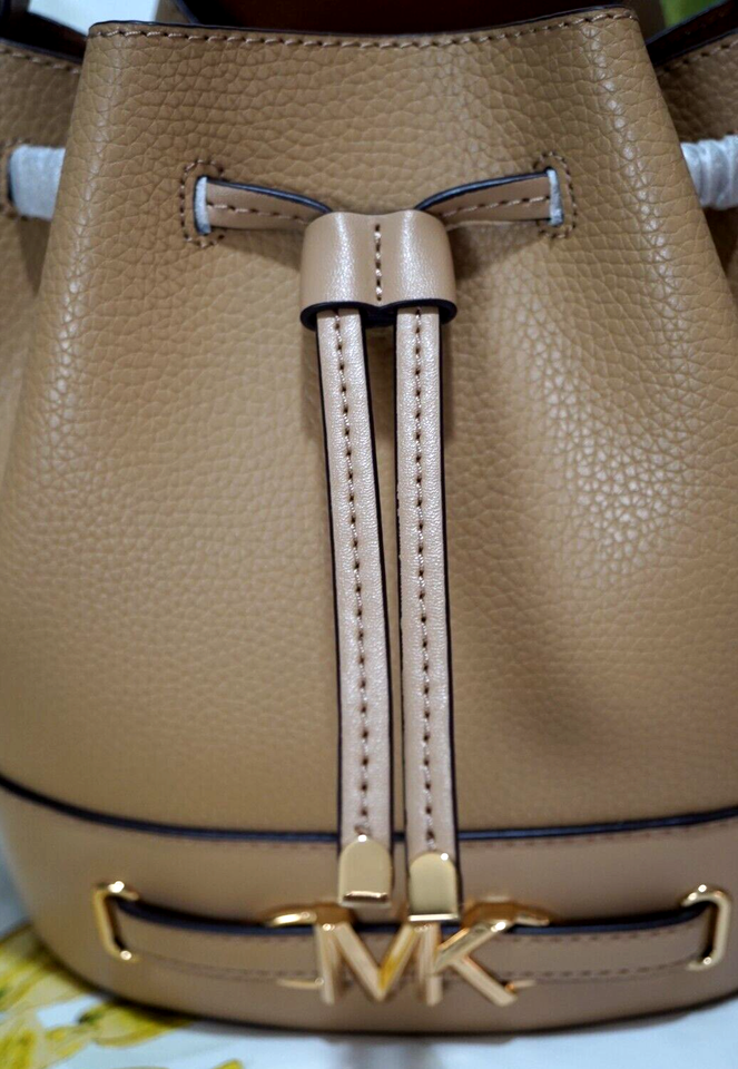 NWT Michael Kors Reed Medium Belt Bucket Crossbody Handbag In CAMEL ...