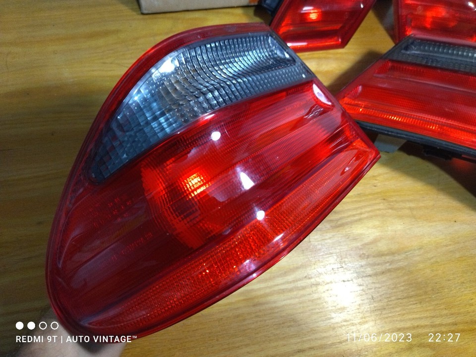 Mercedes-Benz W210 ORIGINAL E430 E320 Tail Light Lamp R&L OEM | DOT ...