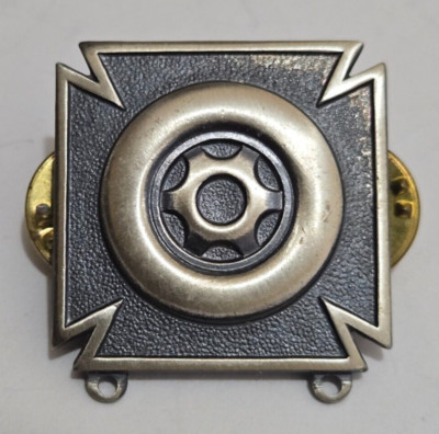 U.S. Army Driver and Mechanic Qualification Badge - Pin Back Cross | eBay