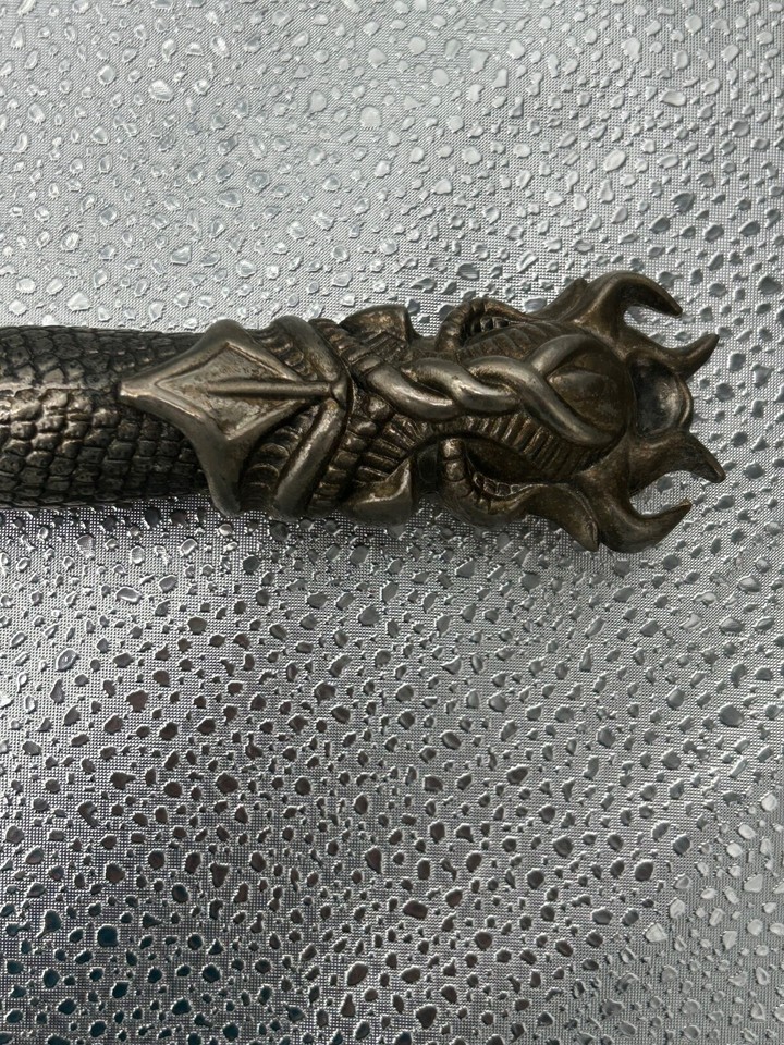 Intrisate Fantasy Short Sword Mermaid Handle Winged Crossguard Staright ...