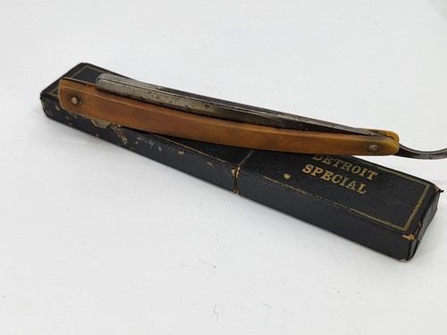 G. D. Abrams & Son Straight Razor "Silver Peg" Detroit, Michigan with ...