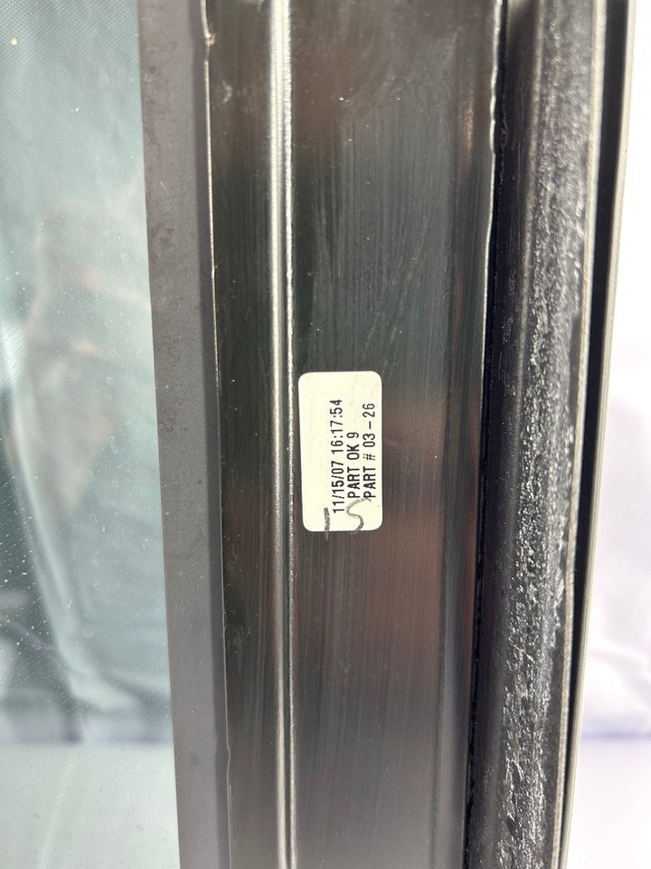 2007-2014 Chevy Suburban Tahoe Sunroof Glass Assembly OEM | eBay