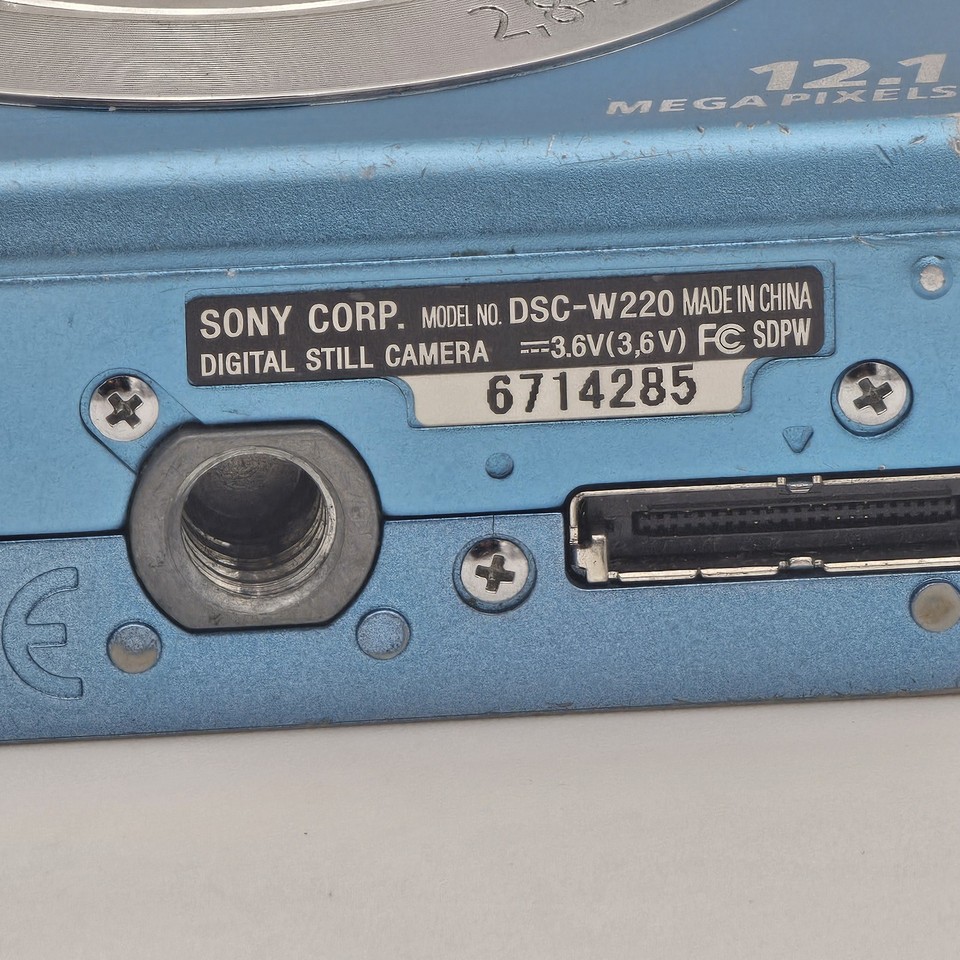 Sony Cybershot DSC-W220 Blue 12.1 Megapixel Digital Camera with 8gb ...
