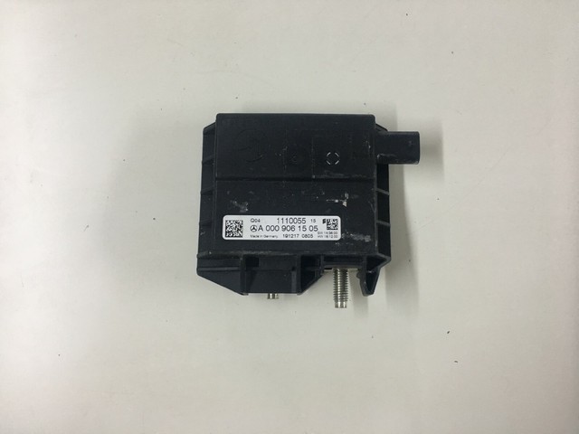 Mercedes-Benz Negative Battery Tray Clamp Module A0009061505 | eBay