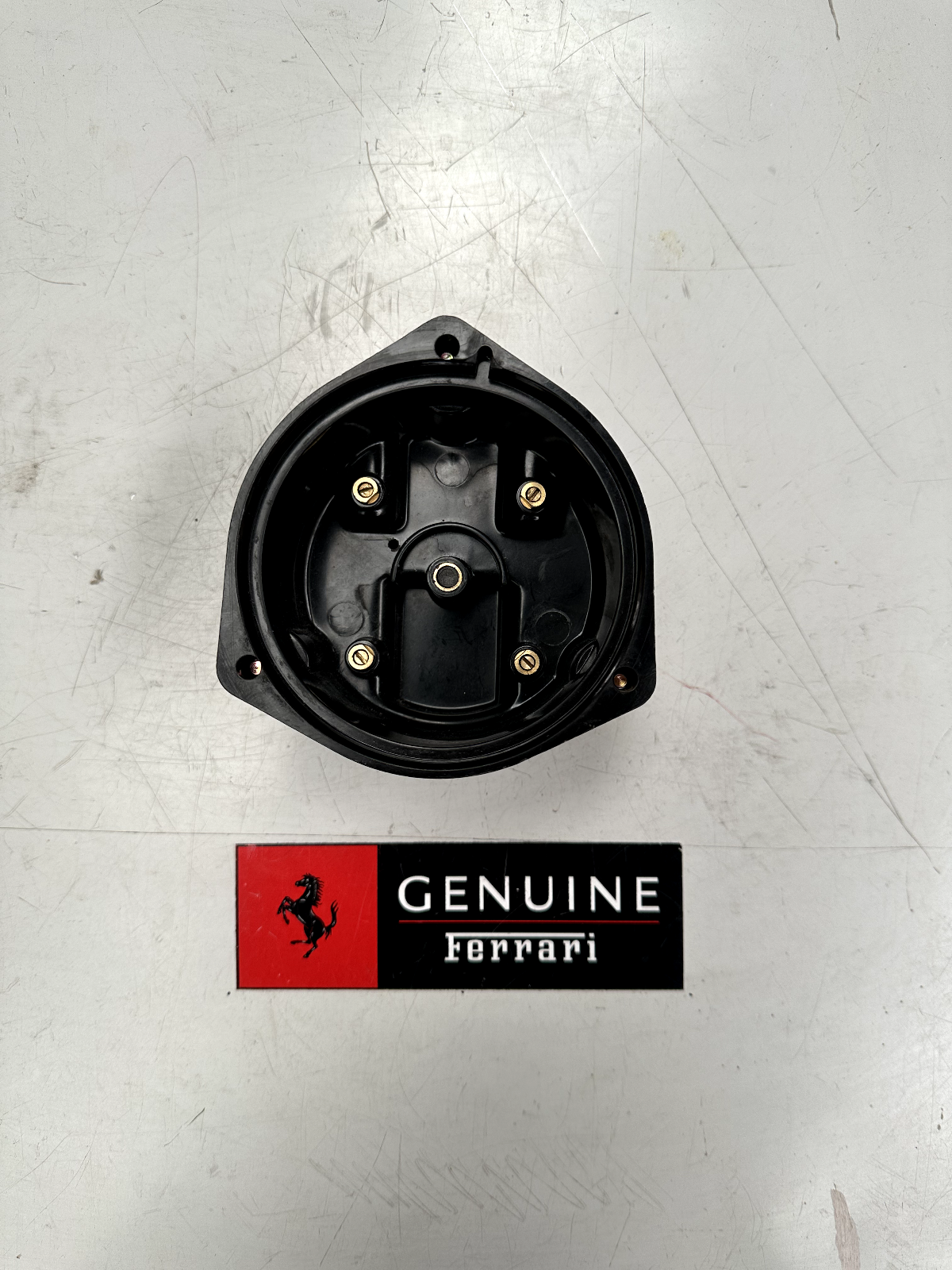 FERRARI 208 308 328 Mondial 8 / QV Distributor Cap # 115518