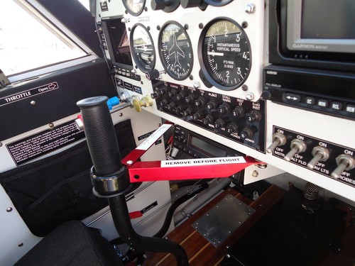 ON SALE NOW!! AIRCRAFT CONTROL LOCK MODEL CL200 FOR PIPERSPORT ...