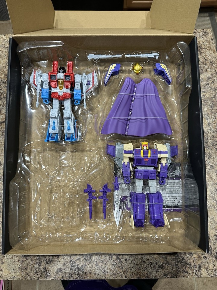 Transformers Dramatic Capture Series Triple Takeover Starscream And ...