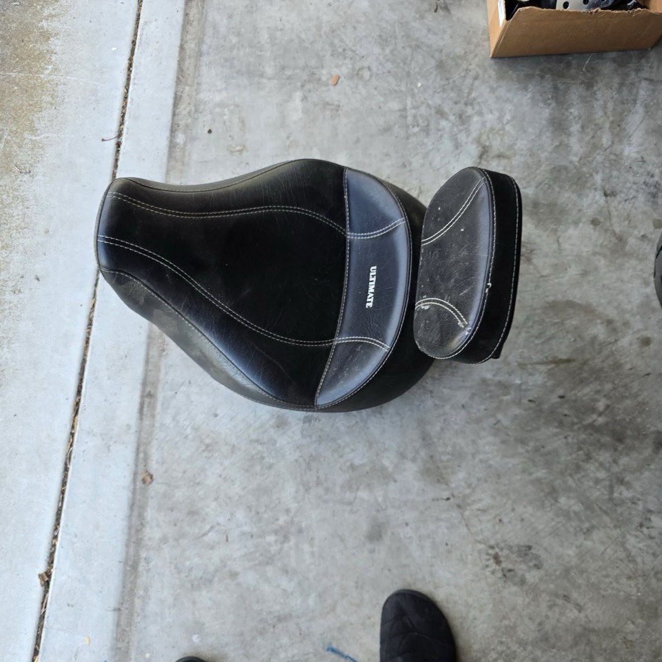 Indian Chief/Chieftain “midrider” Aftermarket Ultimate Seat w/ Drivers ...