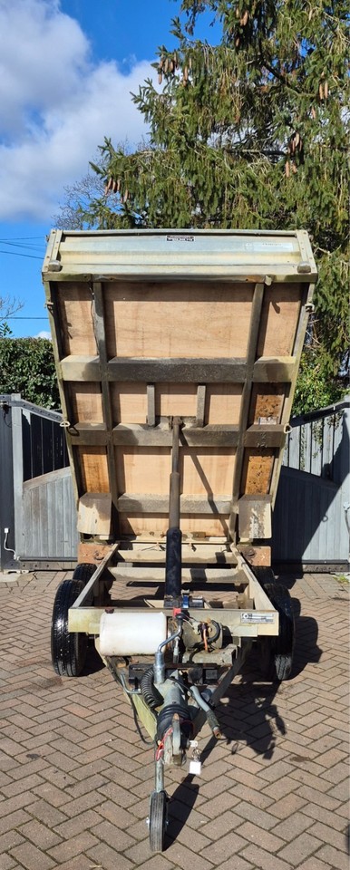ELECTRIC TIPPER TRAILER FREE IFOR WILLIAMS KEY RING 8X5 FARM TIPPING ...