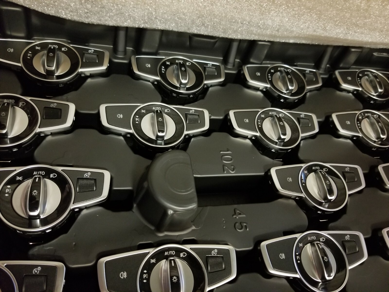 New OEM Original Mercedes-Benz Headlight Switch Fits 15-18 C Class ...