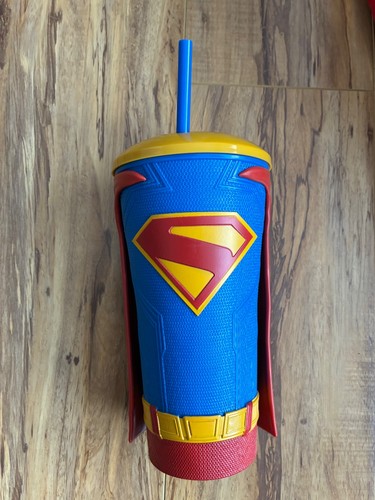 AMC Exclusive Superman Gripper Cup 32oz. w/ straw (no topper) | eBay
