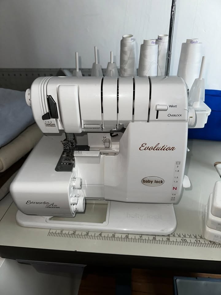 Baby Lock Evolution Serger BLE8W-2 | eBay