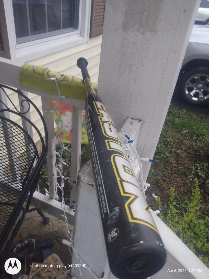 EASTON SYNERGY power CNT SCN10BH 26 oz PLUS Slowpitch Softball BUMBLE ...