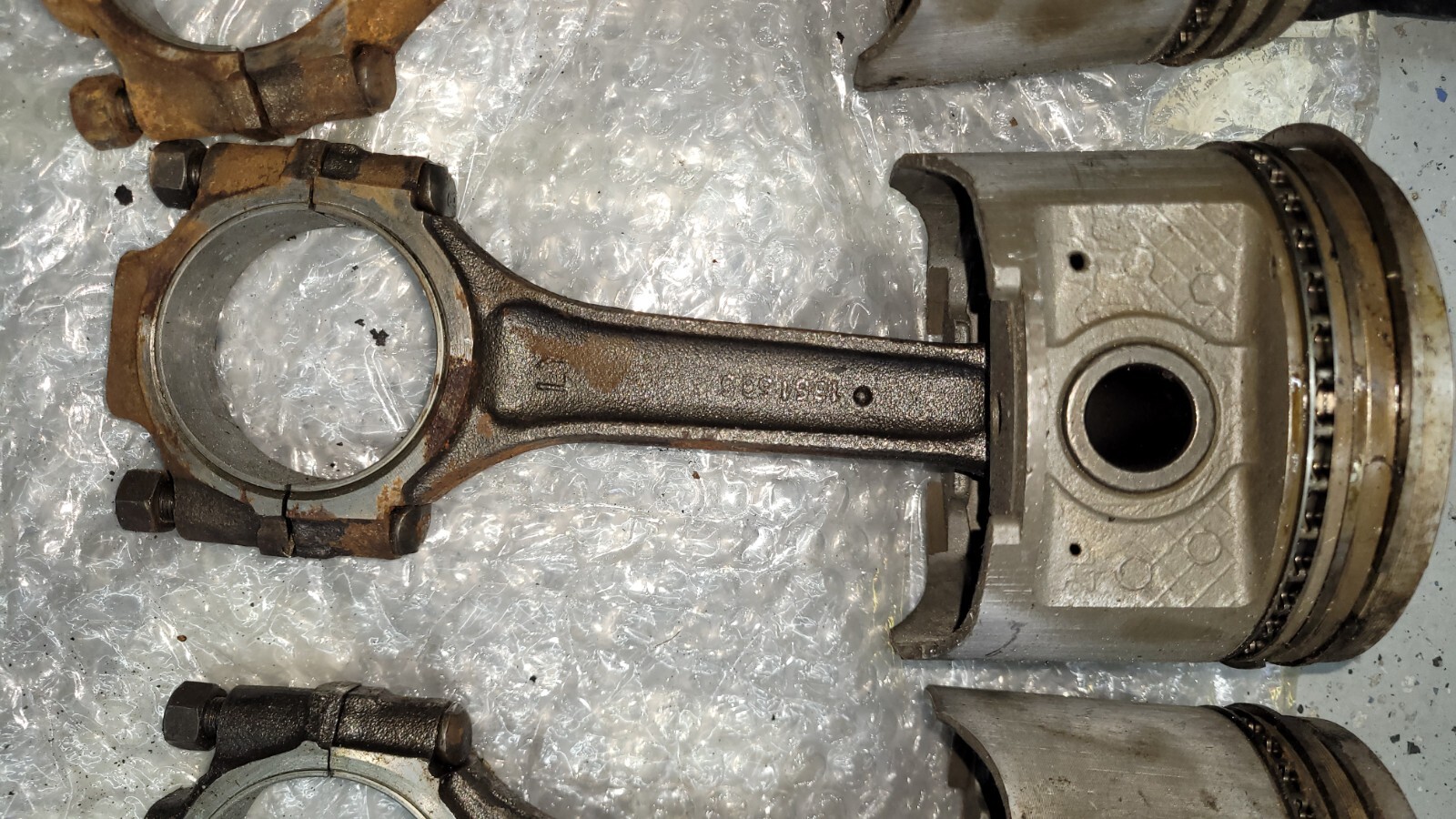 Chrysler Mopar Rod Piston Rods Pistons 1851535 V8 440 Original Oem ...