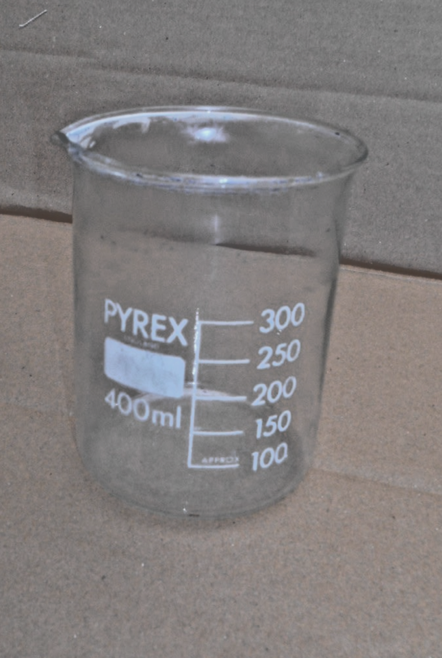 Glass Laboratory Beaker, 400ml, Pyrex IN GREAT CONDITION | eBay UK