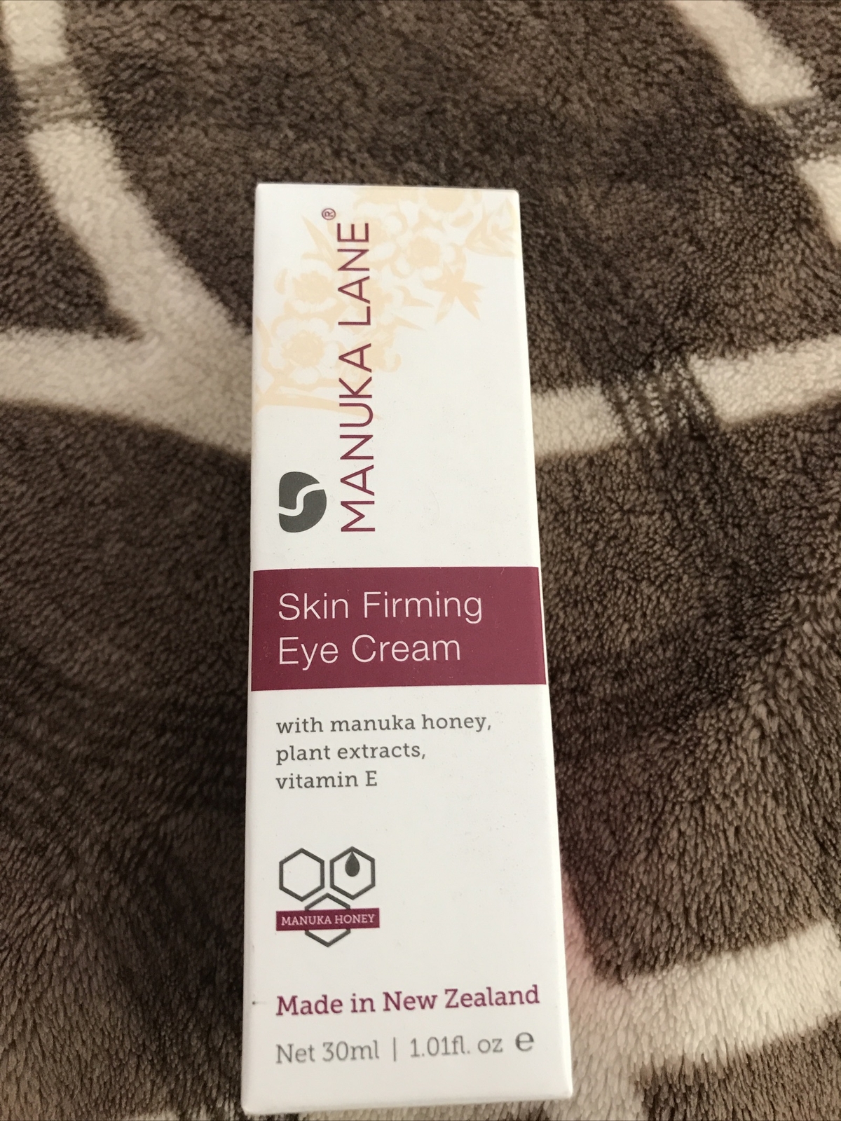 MANUKA LANE Eye Cream w/ Manuka Honey, Eyebright, Vitamin E, Lanolin 1. ...