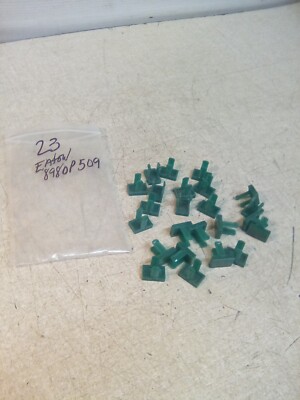 Lot Of 23 Eaton 8980P509 Clips Green | eBay