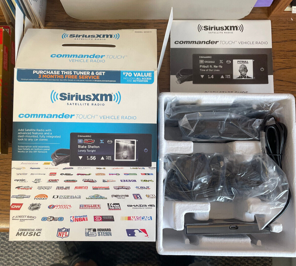 SiriusXM Commander Touch Satellite Radio Tuner w/ Touchscreen ...
