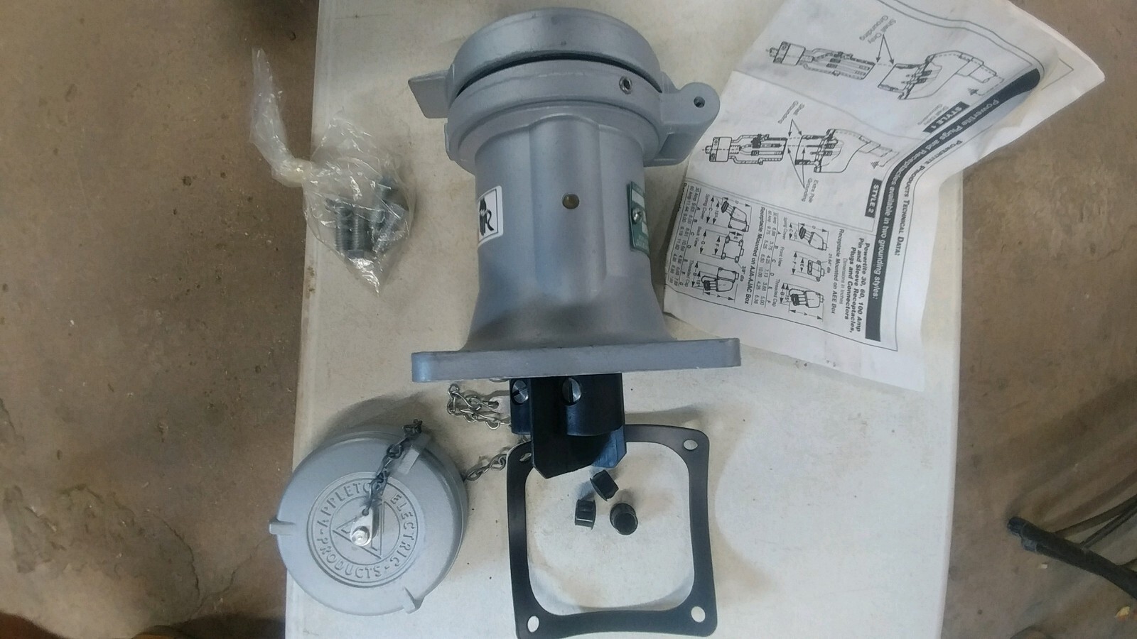 Appleton Aluminum 100 amp PowerLite Generator Plug Female W/Cap | eBay