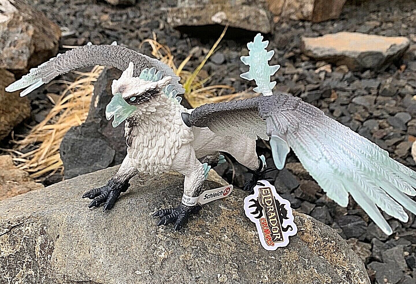 Schleich Eldrador Ice Griffin Figure 70143 NEW Super Detail on this ...