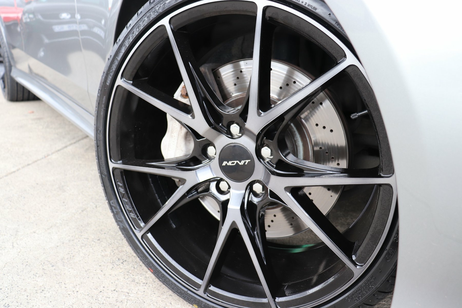 20" HOLDEN Commodore VF VE VZ Wheels INOVIT SPEED in Black Dark Tint ...