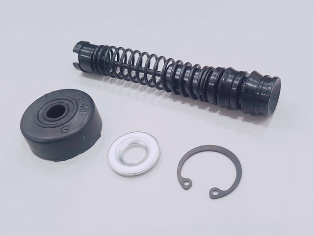 5-87830-825-0 New Clutch Master Cylinder Repair Kit for ISUZU OE ...