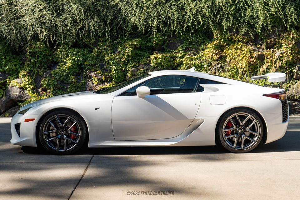 2012 Lexus LFA | eBay